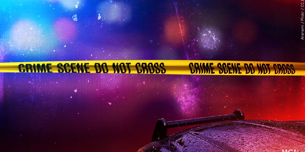Troopers investigating deadly crash Troopers investigating deadly crash