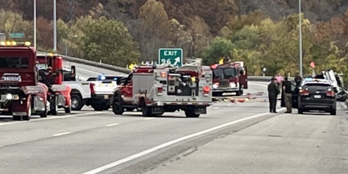 Troopers identify man killed in crash on I-77 Troopers identify man killed in crash on I-77